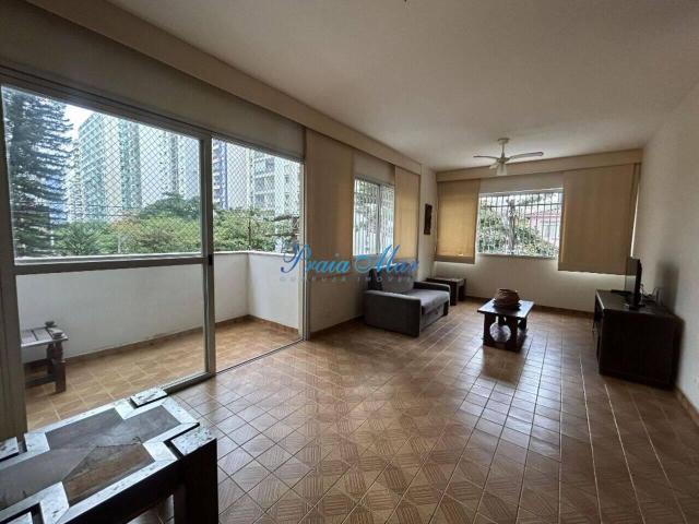 Apartamento com 3 quartos, 130 m²