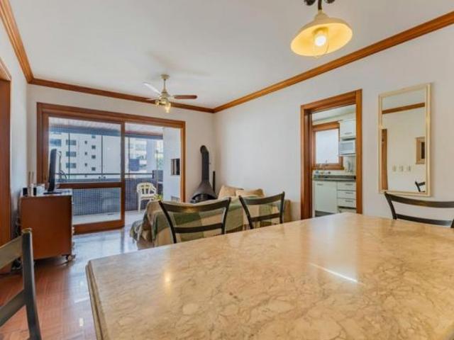Apartamento com 3 quartos, 1 suíte, 3 vagas e elevador no Bairro São João