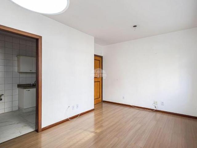 Apartamento com 3 Quartos 1 Suíte, 2 Vagas de Garagem e 139m² no Cabral