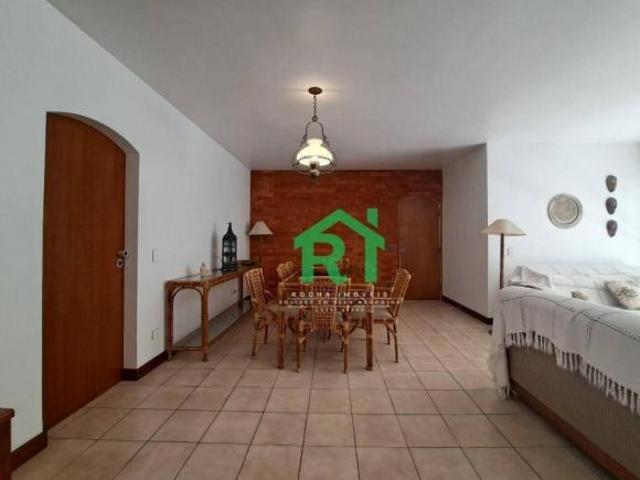 Apartamento com 3 quartos 1 suíte, 2 vagas, lazer à venda em Pitangueiras, Guarujá