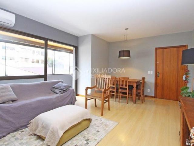 Excelente apartamento com 3 quartos,1 suíte com living para dois ambientes!