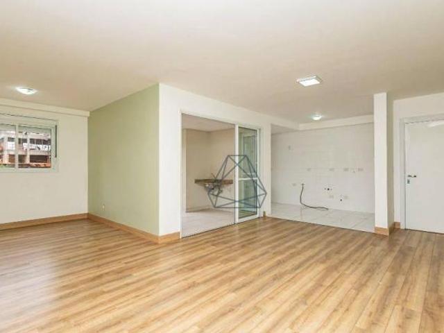 Apartamento com 3 quartos 1 suíte, à venda Água Verde Curitiba/PR