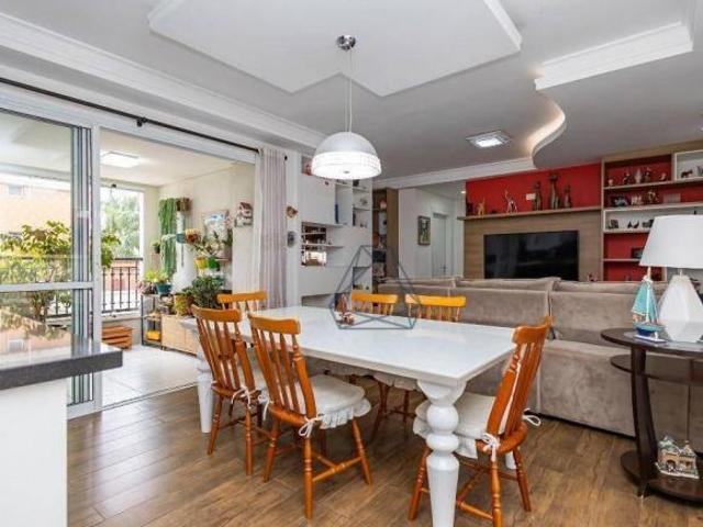 Apartamento com 3 quartos 1 suíte, à venda Água Verde Curitiba/PR