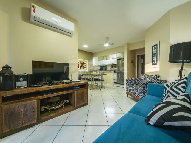 APARTAMENTO COM 3 QUARTOS 1 SUÍTE A POUCOS METROS DO MAR EM BOMBAS BOMBINHAS/SC