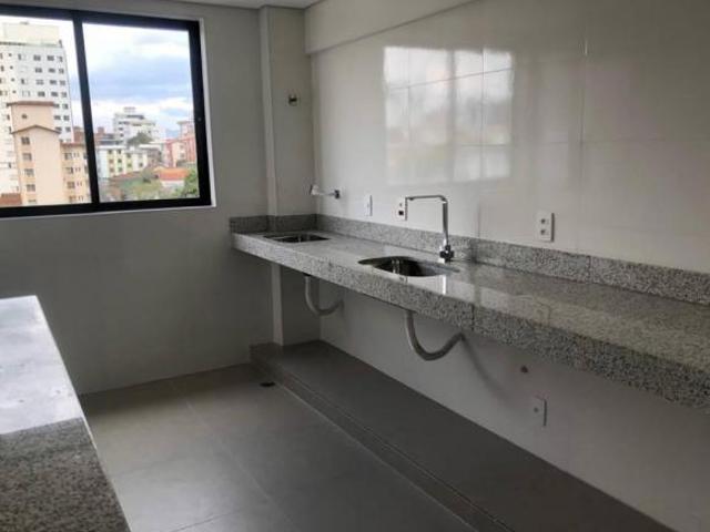 Apartamento com 3 quartos 1 suíte e 73 m2 à venda Sagrada Família