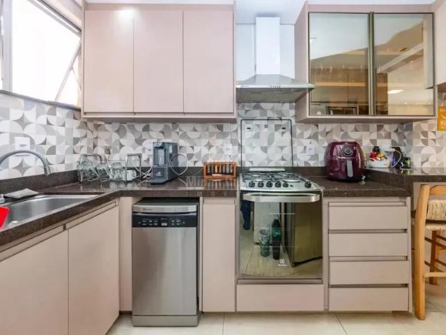 Apartamento com 3 quartos 1 suíte no bairro Luxemburgo