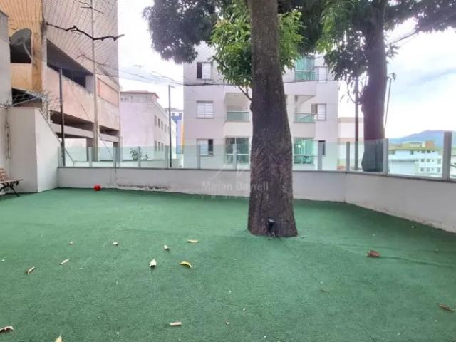 Apartamento com 3 quartos 1 suíte no bairro Sagrada Família