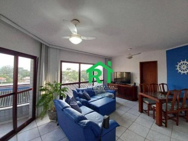 Apartamento com 3 quartos 1 suíte, sacada e 1 vaga à venda em Enseada, Guarujá
