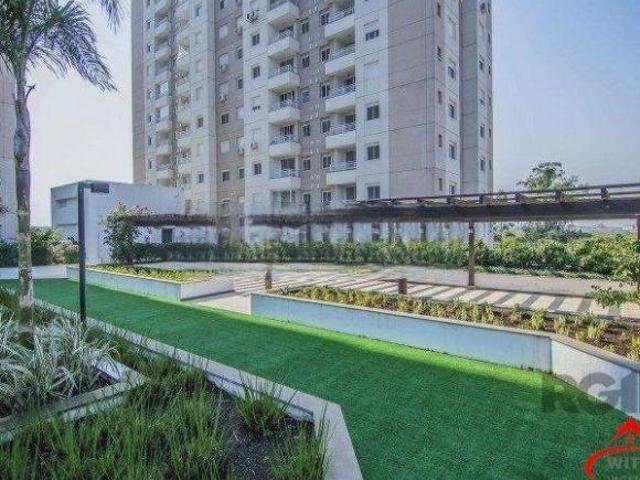Apartamento com 3 quartos, 1 suíte, sacada