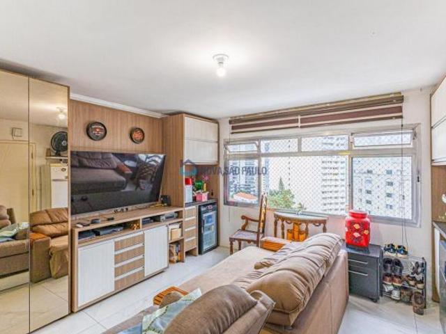 Apartamento com 3 quartos, 1 vaga à venda na Vila Mariana