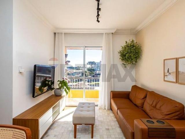 Apartamento com 3 quartos, 1 vaga, no Bairro Orleans Curitiba