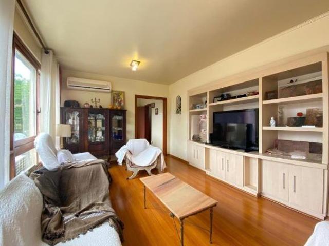 Apartamento com 3 quartos, 1suíte, 3 vagas e 146m² à venda em Bela Vista