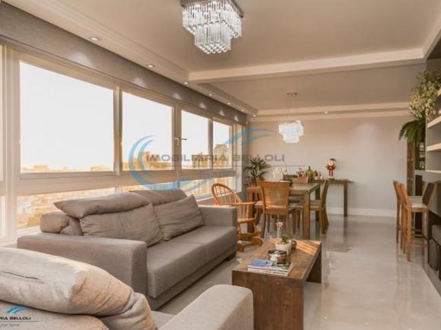 Apartamento com 3 quartos, 204m², à venda em Porto Alegre, Rio Branco