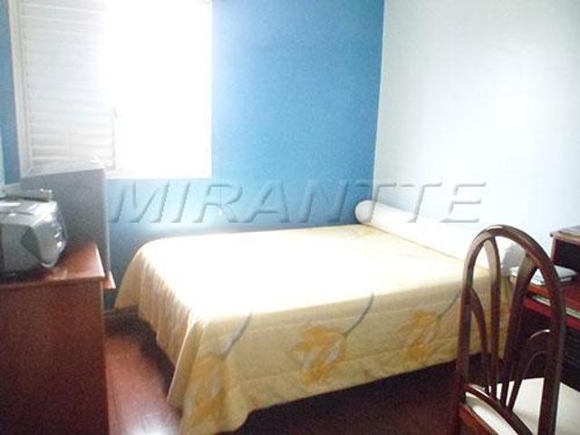 Apartamento com 3 quartos