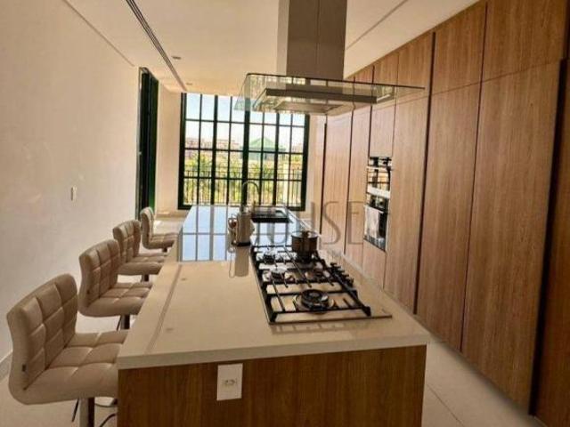 Apartamento com 3 quartos, 302 m² Condomínio Boa Vista Village Porto Feliz/SP