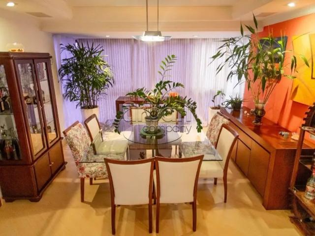 Apartamento com 3 Quartos, 3 banheiros, 2 vagas