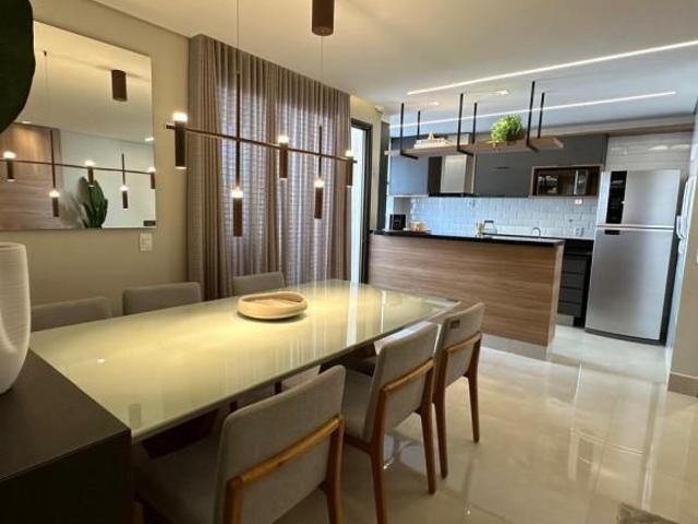Apartamento com 3 quartos, 3 suíte 2 vagas à venda no bairro Sul, 98m²