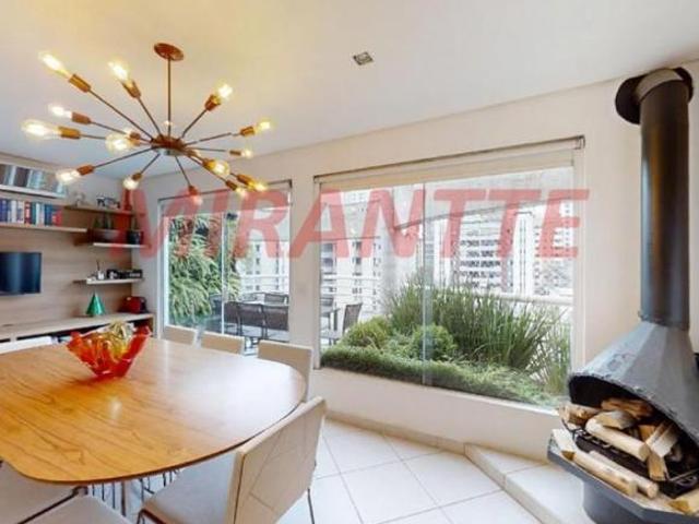 Apartamento com 3 quartos