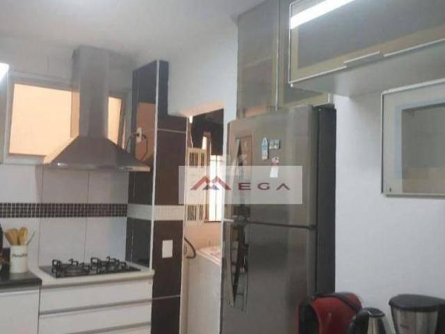 Apartamento com 3 quartos