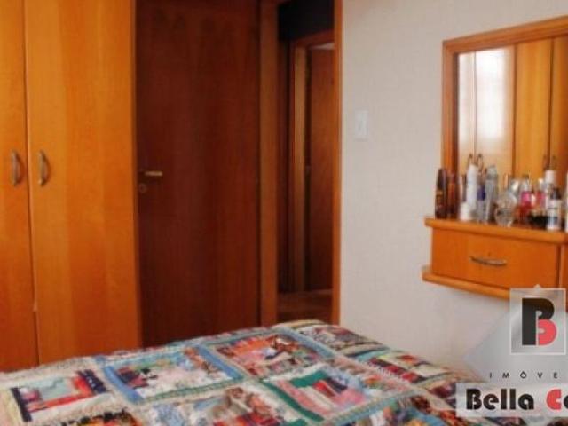 Apartamento com 3 quartos