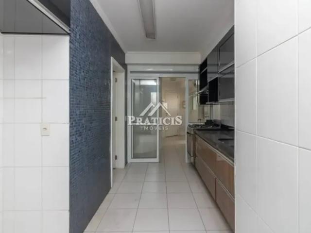 Apartamento com 3 Suítes, 4 banheiros à Venda, 133 m² 2 vagas de garagem