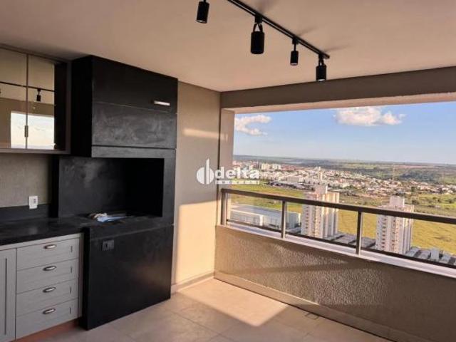 Apartamento com 3 suíte disponível para locação e venda no bairro Gávea em Uberlândia MG