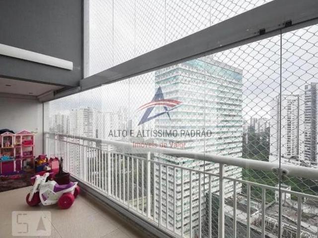 Apartamento com 3 suítes 3 vagas a venda no Morumbi