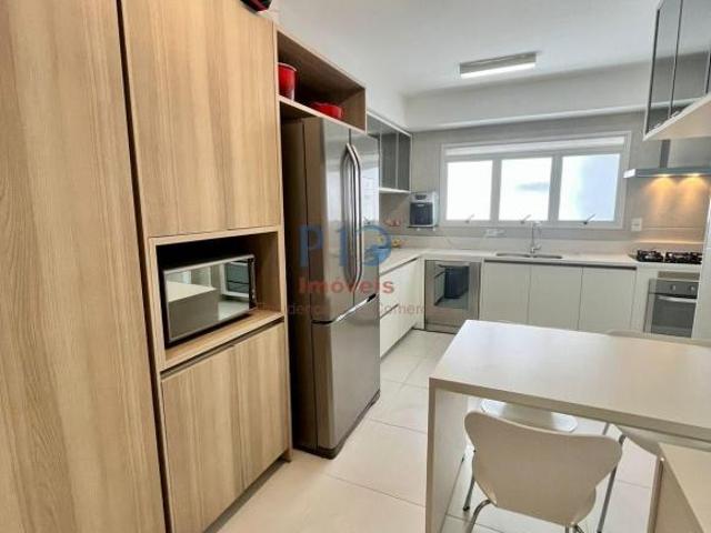 Apartamento com 3 suítes 3 vagas a venda no Morumbi