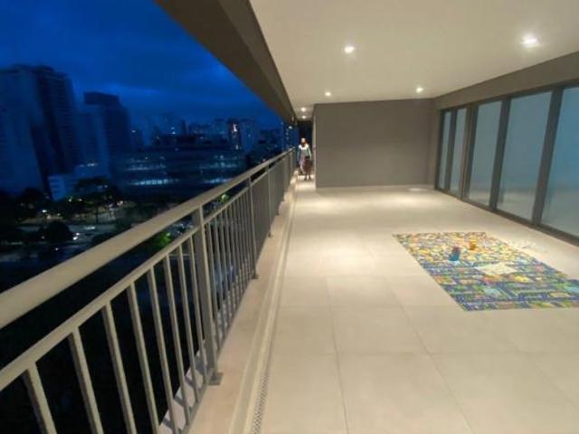 Apartamento com 3 suítes 3 vagas a venda no Ibirapuera