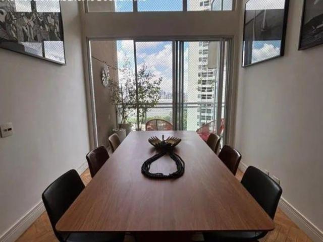 Apartamento com 3 suítes 3 vagas a venda no Panamby