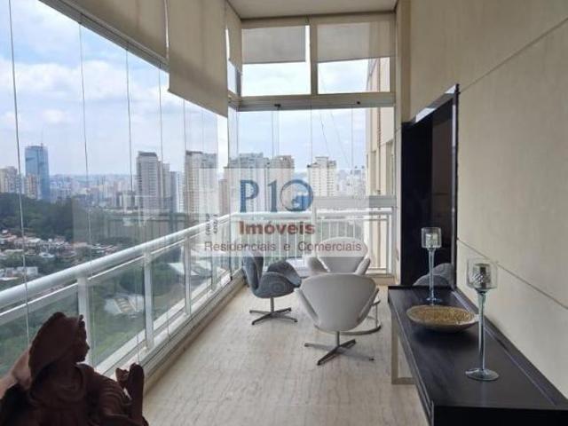 Apartamento com 3 suítes 3 vagas a venda no Panamby