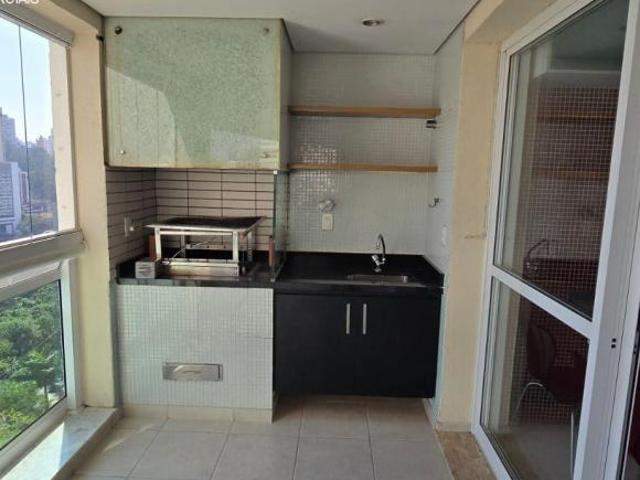 Apartamento com 3 suítes 3 vagas a venda no Panamby