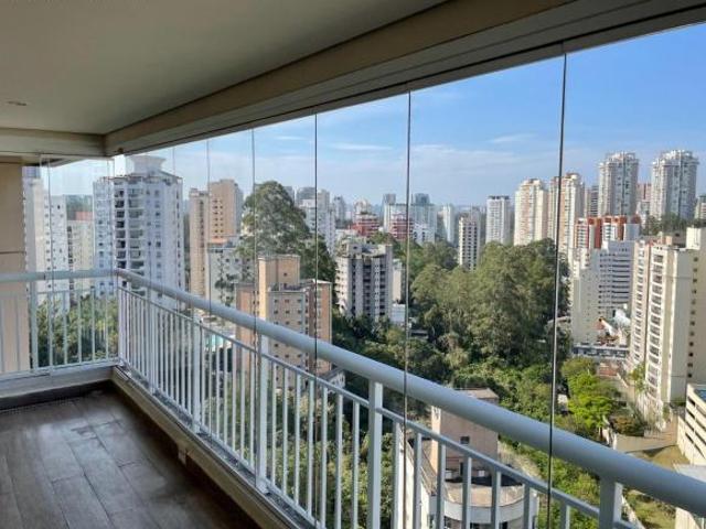 Apartamento com 3 suítes 3 vagas a venda no Panamby