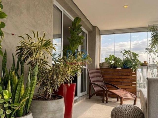 Apartamento com 3 suítes 3 vagas a venda no Panamby