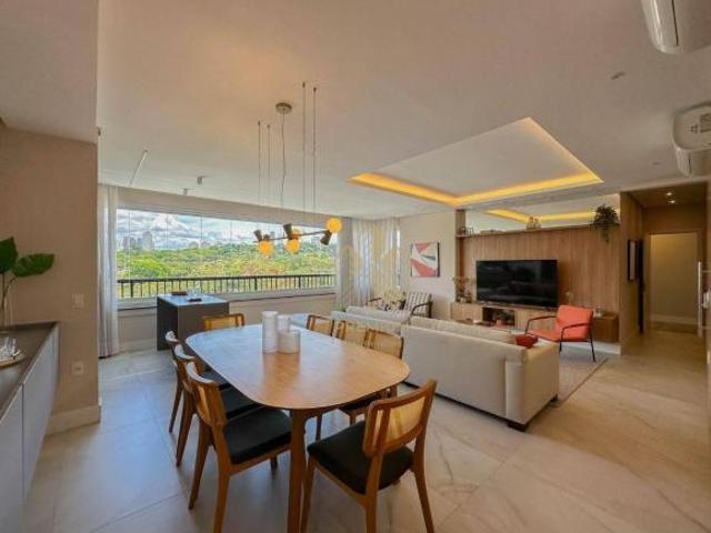 Apartamento com 3 Suites, 3 Vagas de garagem e um vista deslumbrante para o Parque Ceret