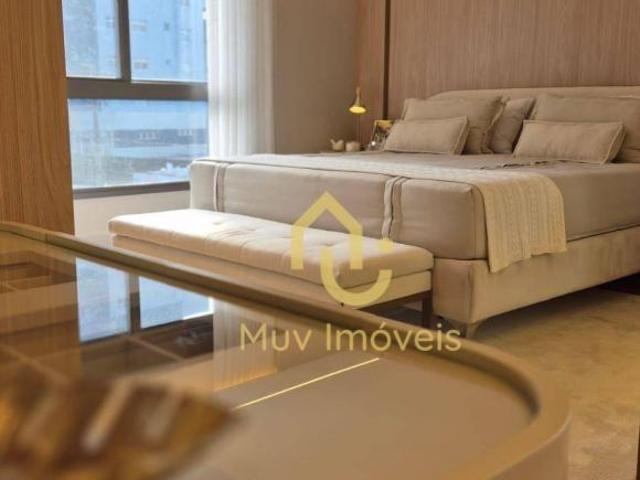 Apartamento com 3 suítes 3 vagas de garagem 228m² Próximo ao MON
