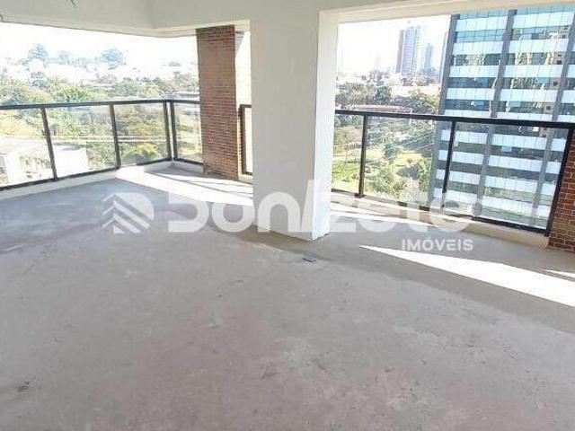 Apartamento com 3 suítes, 3 vagas e 2 elevadores no Jardim, Santo André – Financiamento disponível