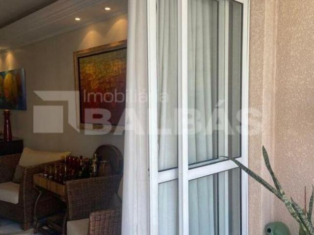 APARTAMENTO COM 3 SUÍTES 127 m² COND. CHAMPS ELYSEES