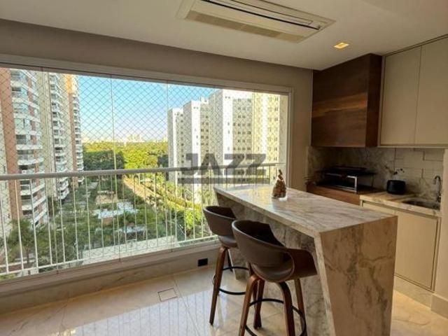 Apartamento com 3 suítes 133² para venda no Jardim das Indústrias São José dos Campos