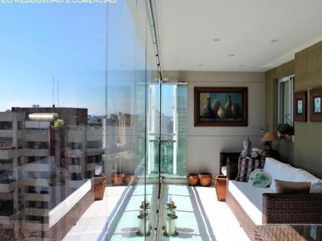 Apartamento com 3 suítes 2 vagas a venda na Vila Andrade