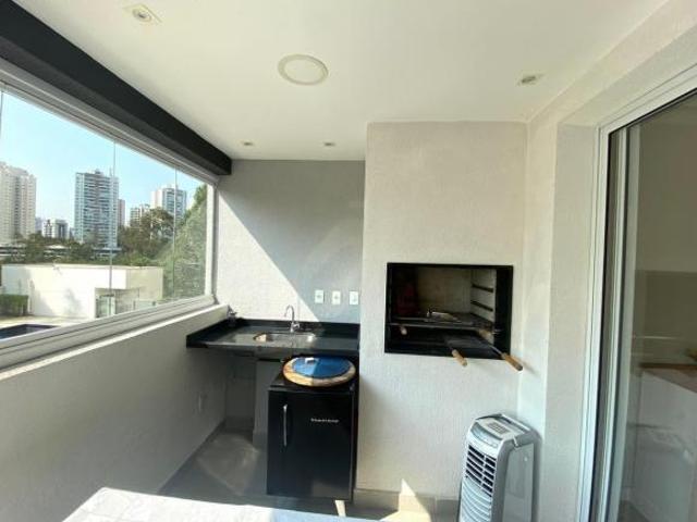 Apartamento com 3 suítes 2 vagas a venda na Vila Andrade