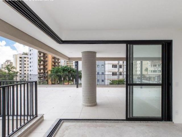 Apartamento com 3 suítes 2 vagas a venda na Vila Mascote