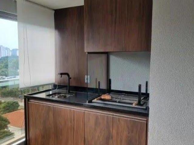 Apartamento com 3 suítes 2 vagas a venda no Campo Belo