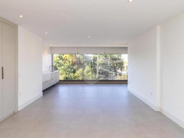Apartamento com 3 suítes 2 vagas á venda no Campo Belo São Paulo / SP