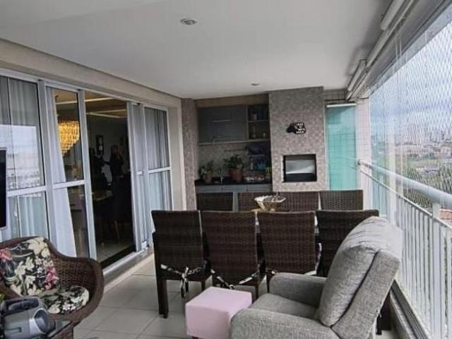 Apartamento com 3 suítes 2 vagas a venda em Jurubatuba