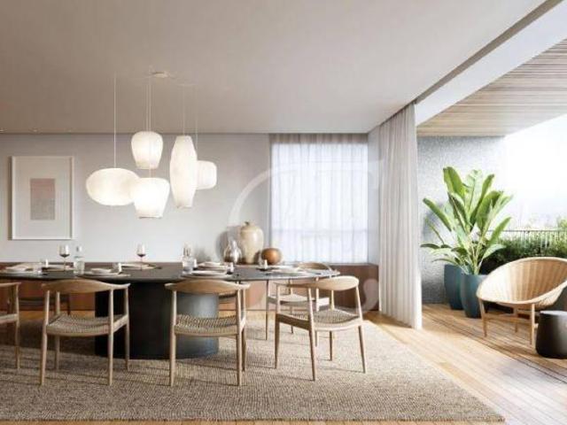 Apartamento com 3 suítes, 2 vagas, à venda, 196 m² Cerqueira César próximo metro Oscar Freire