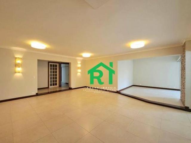Apartamento com 3 suítes, 2 vagas e lazer à venda em Pitangueiras, Guarujá
