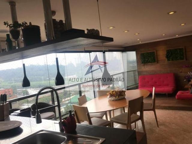 Apartamento com 3 suítes 4 vagas a venda na Granja Julieta