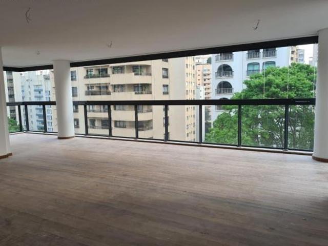 Apartamento com 3 suítes 4 vagas a venda no Jardim Paulista