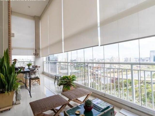 Apartamento com 3 suítes 4 vagas a venda no Panamby
